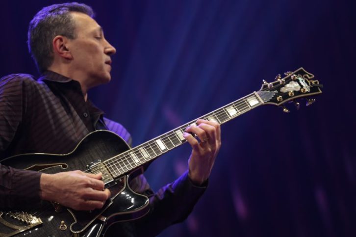 Vinny Valentino – The website for guitarist/composer Vinny Valentino